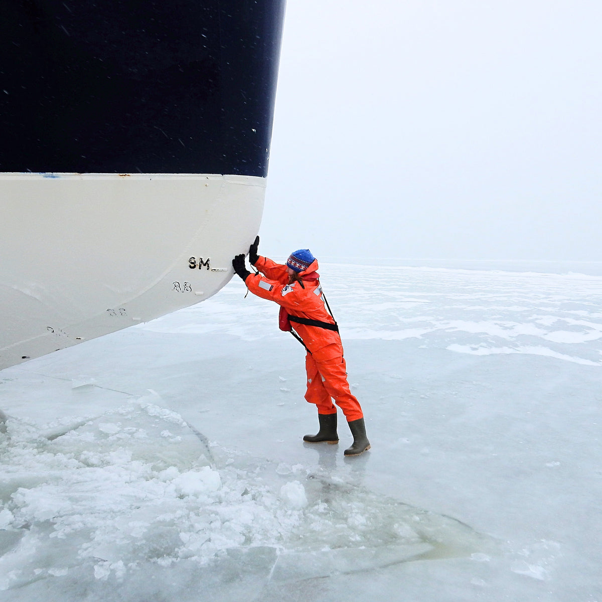 The arctic ice queen: how a polar ship captain journals [inside my jou ...