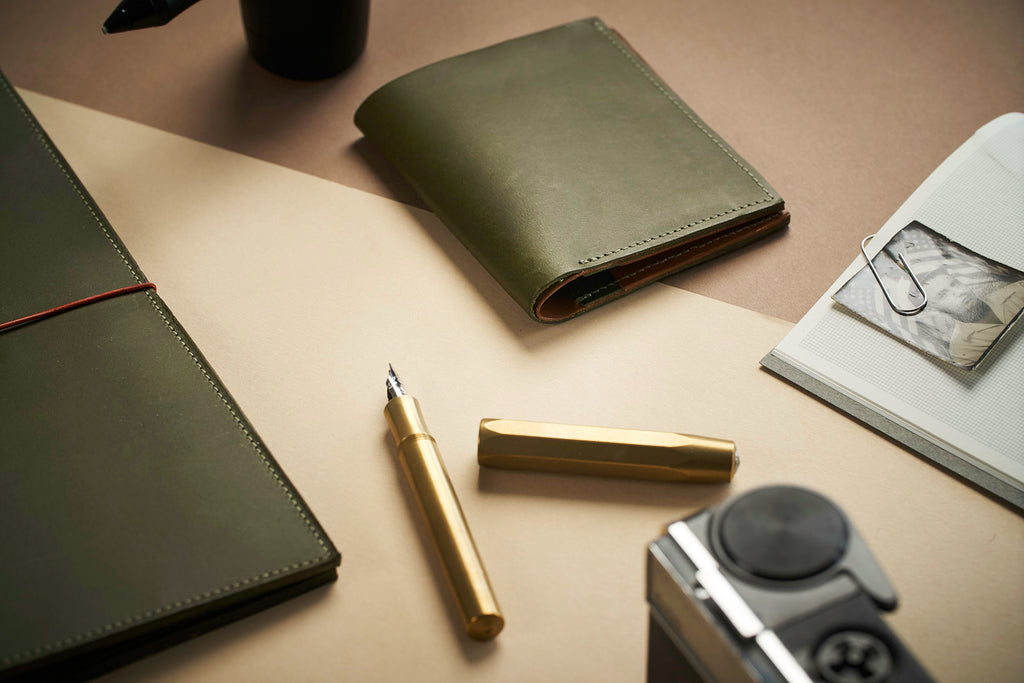 paper republic | carnets en cuir personnalisés et papeterie de qualité