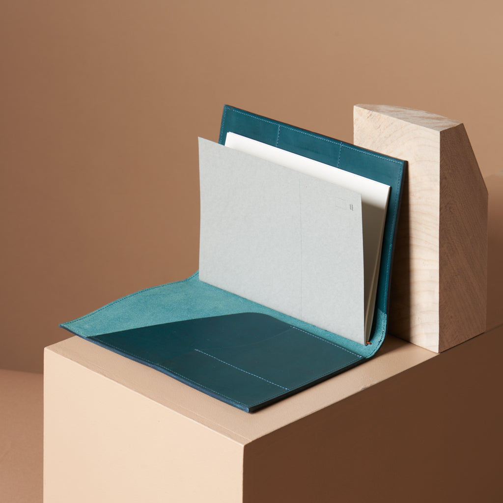le portfolio | leather portfolio – paper republic