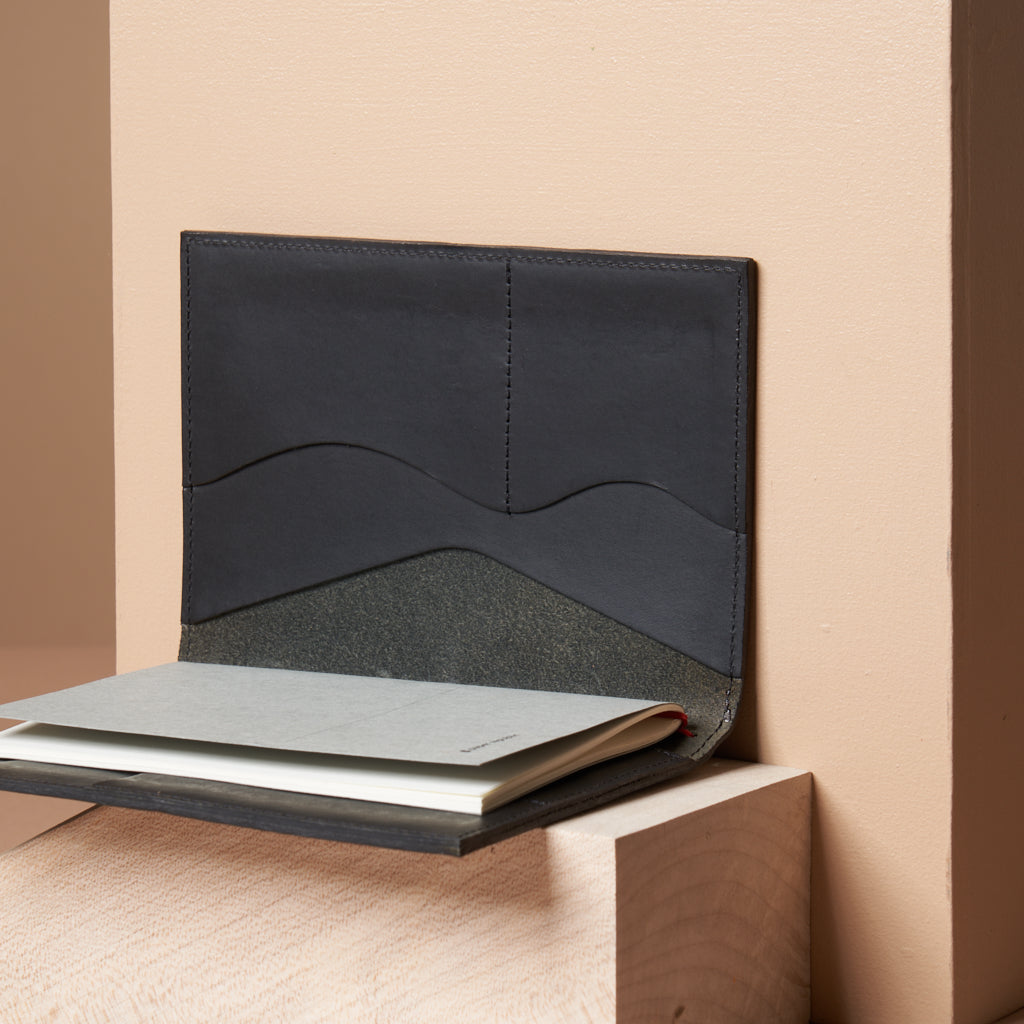 le portfolio | leather portfolio – paper republic