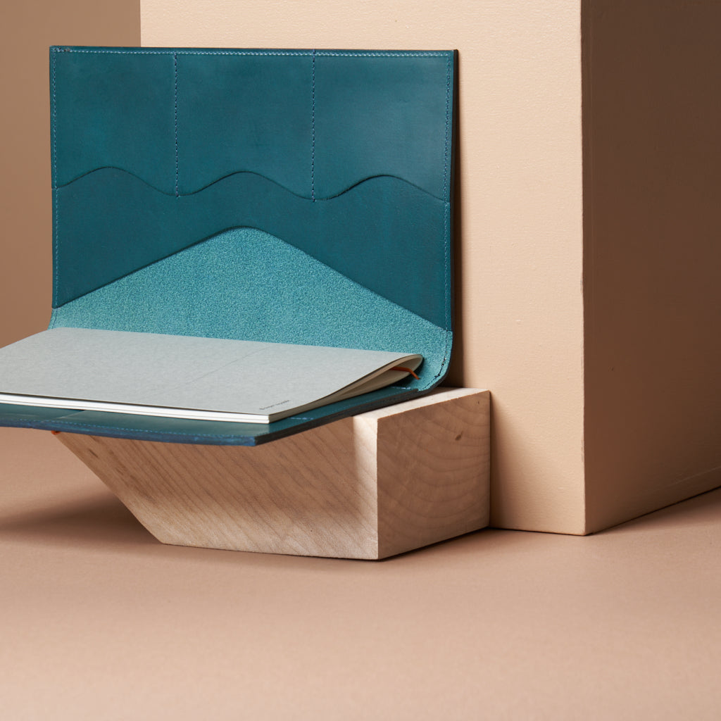 le portfolio | leather portfolio – paper republic